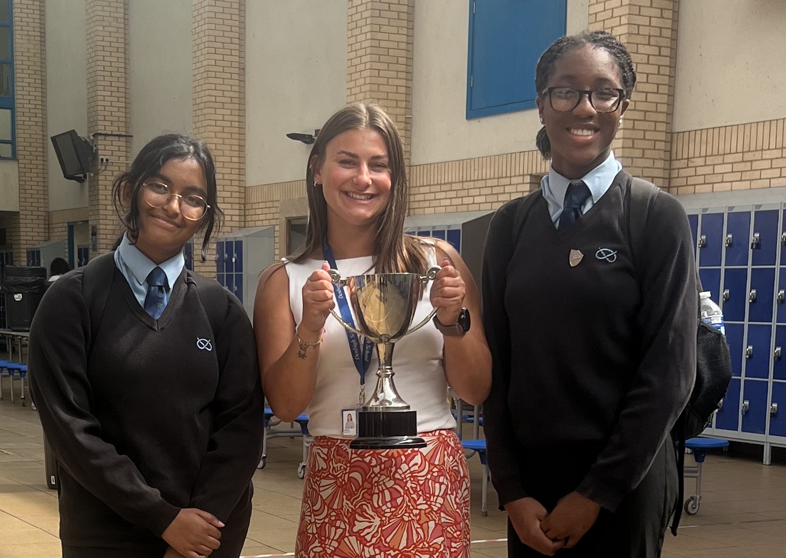 Newton wins House Cup - Denbigh School - Milton Keynes